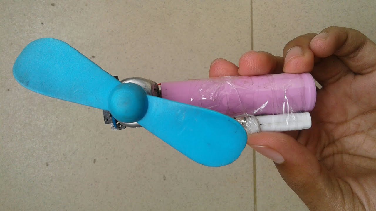 How to make a rechargeable mini fan at home very easily||very simple||👍 ...
