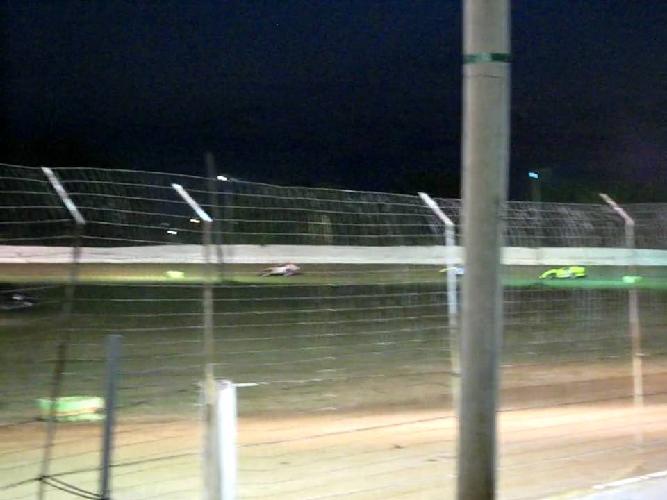 Joe Ross 19R - Late Feature Laps - 05/29/2010 Freeport Speedway ...