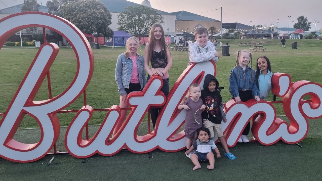 Butlins Minehead 2025 | Day 1 - YouTube