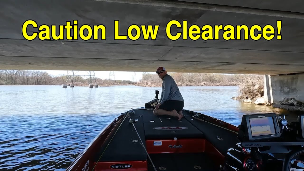 BOAT BARELY FITS UNDER BRIDGE. SHALLOW WATER CRAPPIE. THE GREAT ...