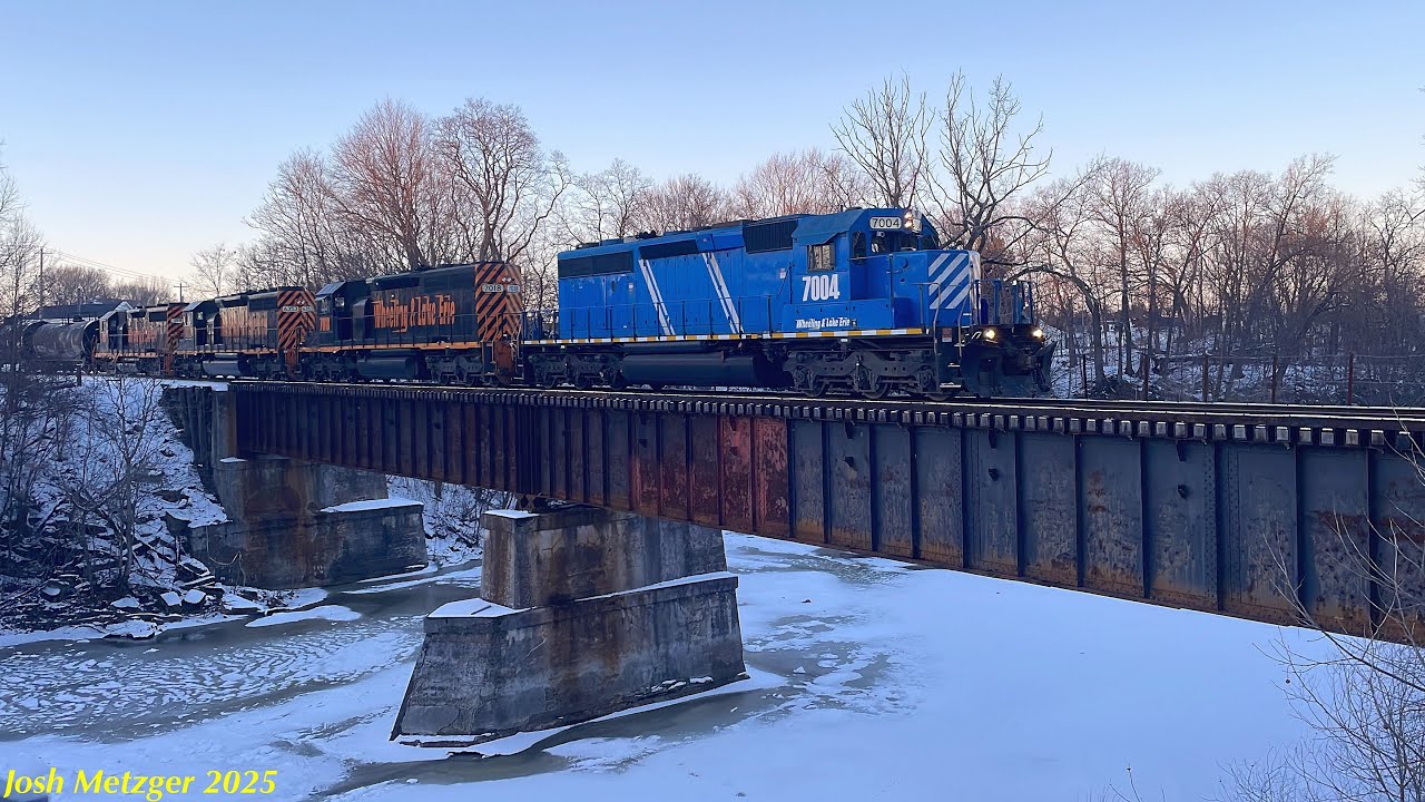 WLE 228-09 w/ WLE SD40-2s #’s 7004, 7018, and 6353, and WLE GP35 #109 ...