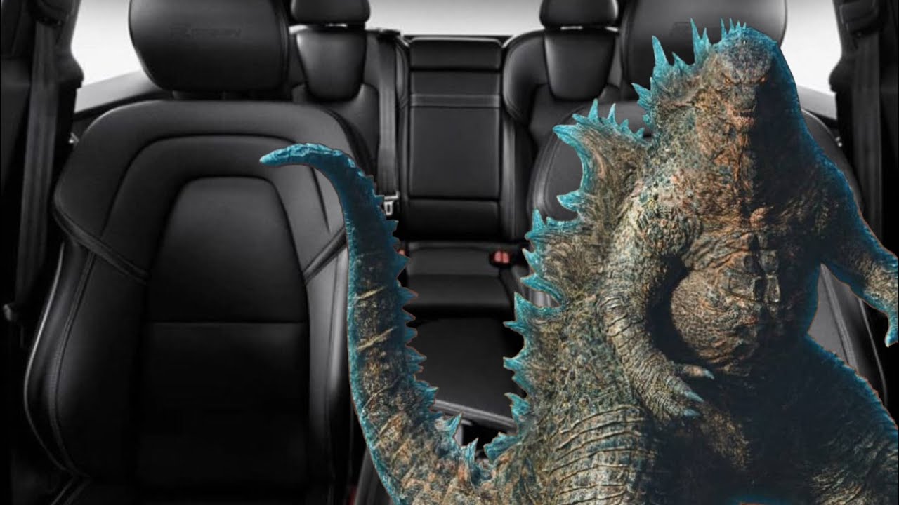 Godzilla is stuck in traffic - YouTube