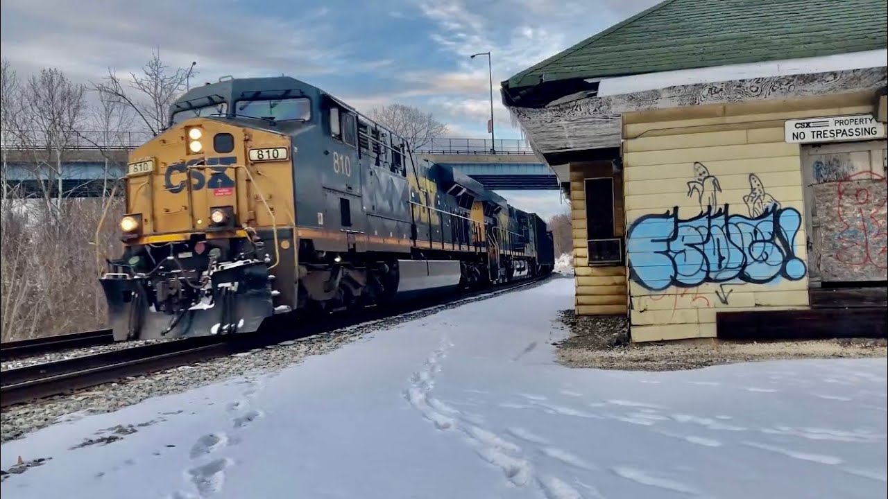 CSX 810 with Great K5HL leads K182 through Kent Ohio - YouTube