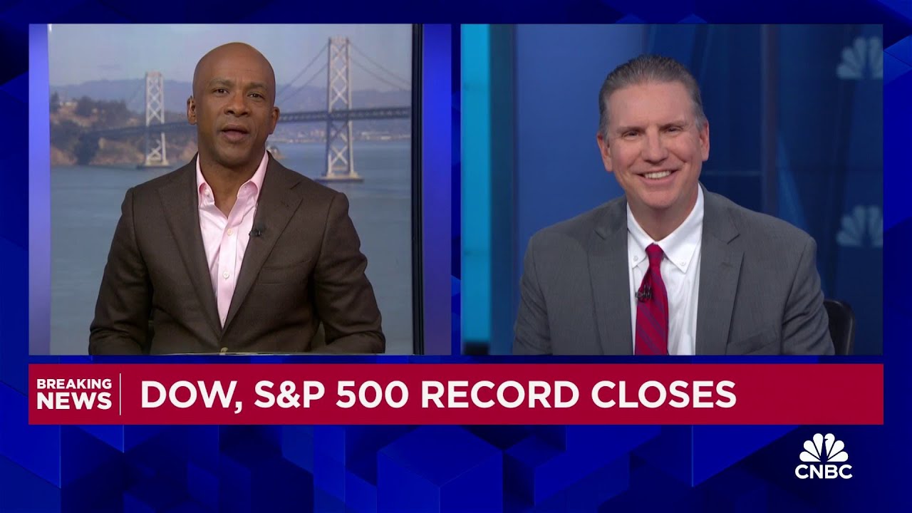 Dow closes above 43,000 for first time, S&P 500 also notches another ...