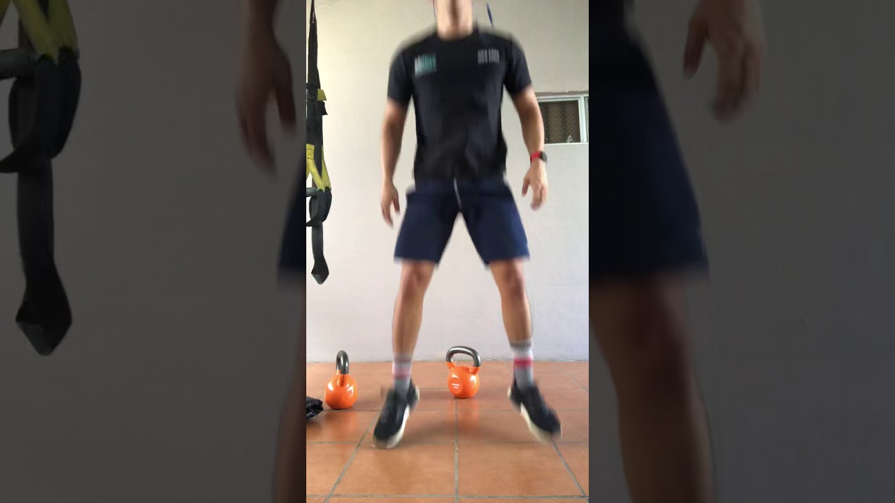 Sentadilla con saltos - YouTube