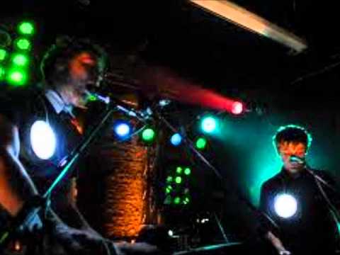 Metronomy - All Those Evenings - Holiday - 2008, Live in Manchester ...