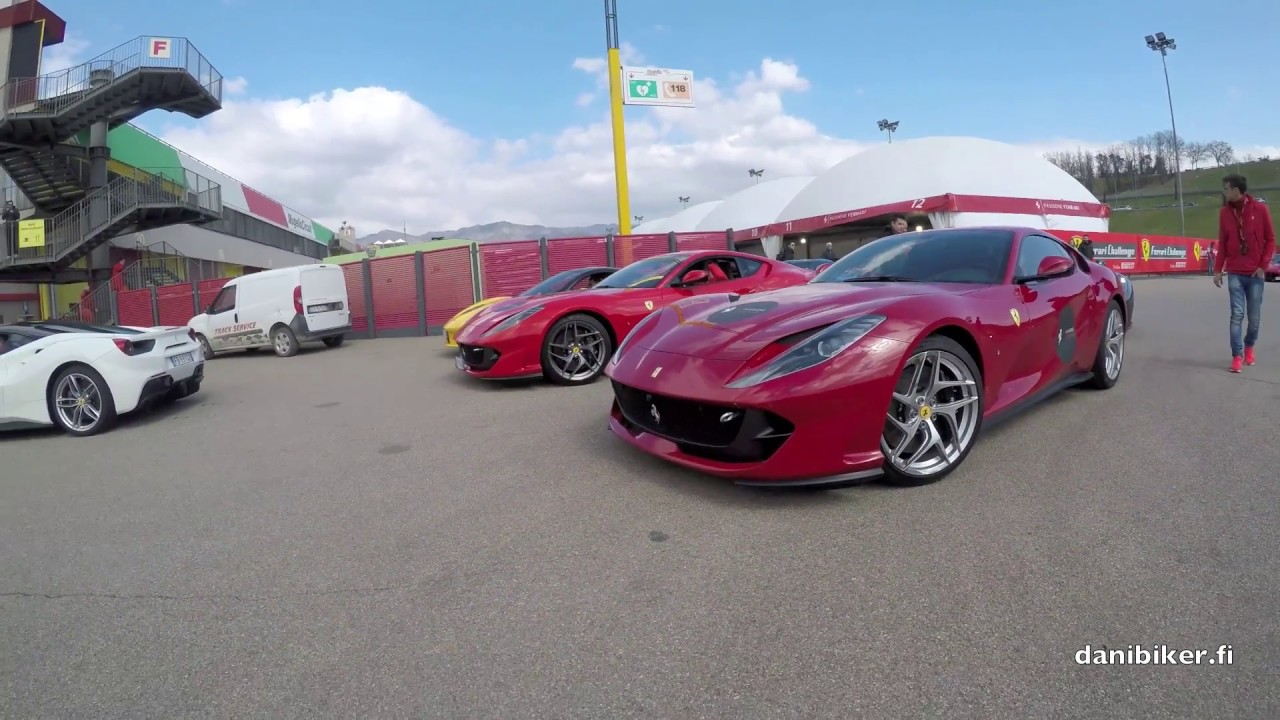 LaFerrari / F12 TdF / 812 superfast / 488 @ mugello circuit ...
