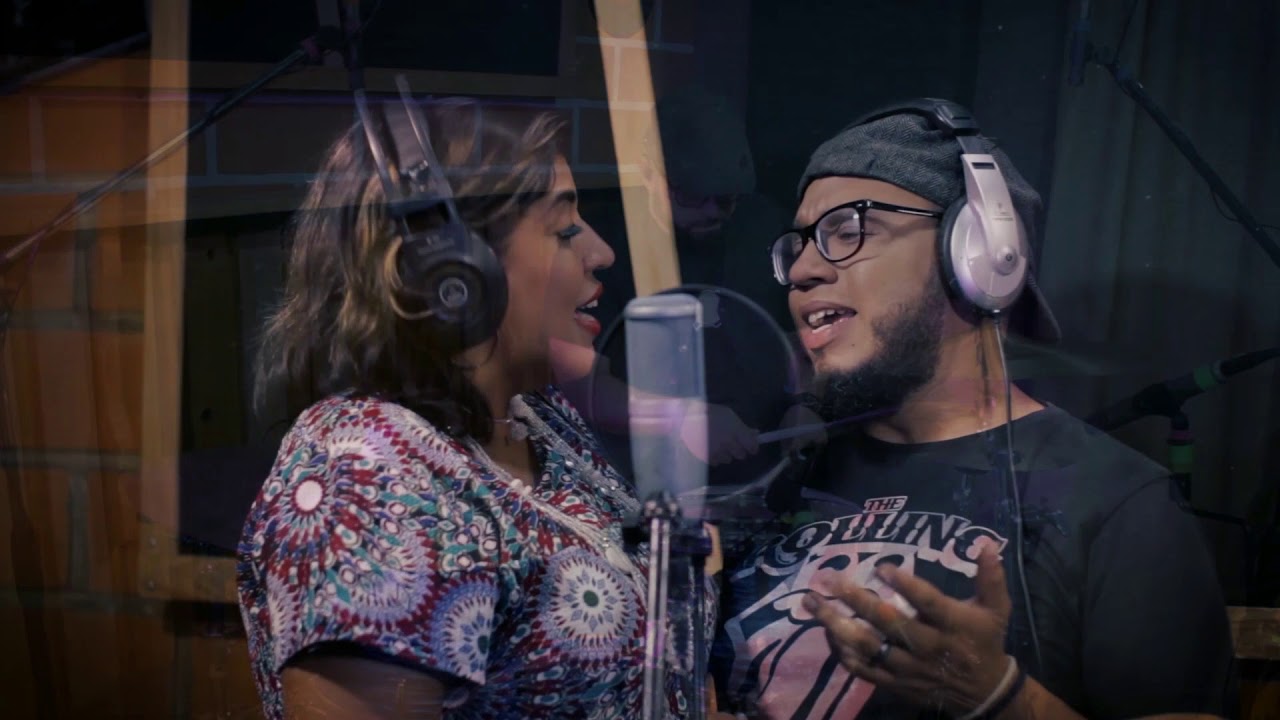"Bachata Rosa" Cover Angelo Barrios & Armoniza2 Ft. Gledis C. - YouTube