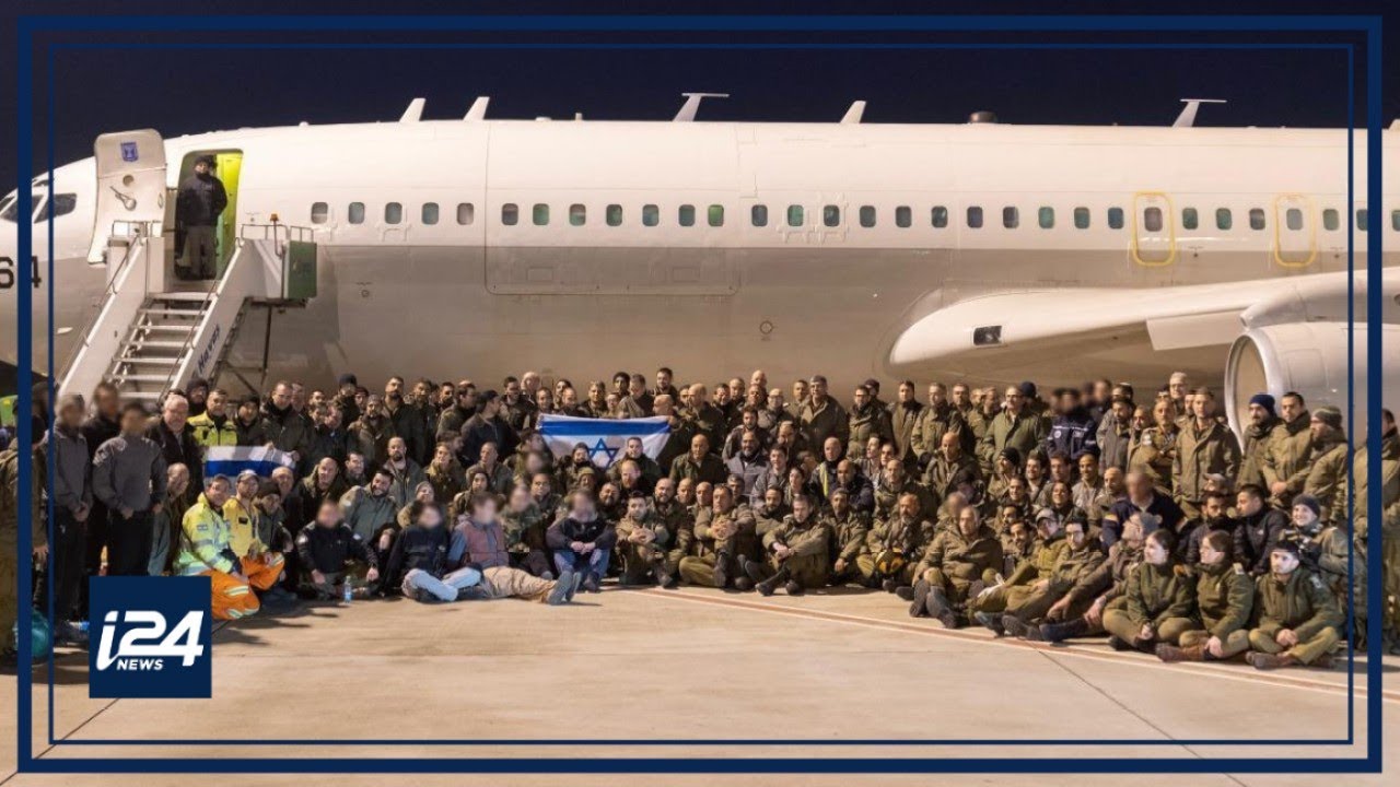 Israeli rescue team assists with earthquakes relief efforts - YouTube