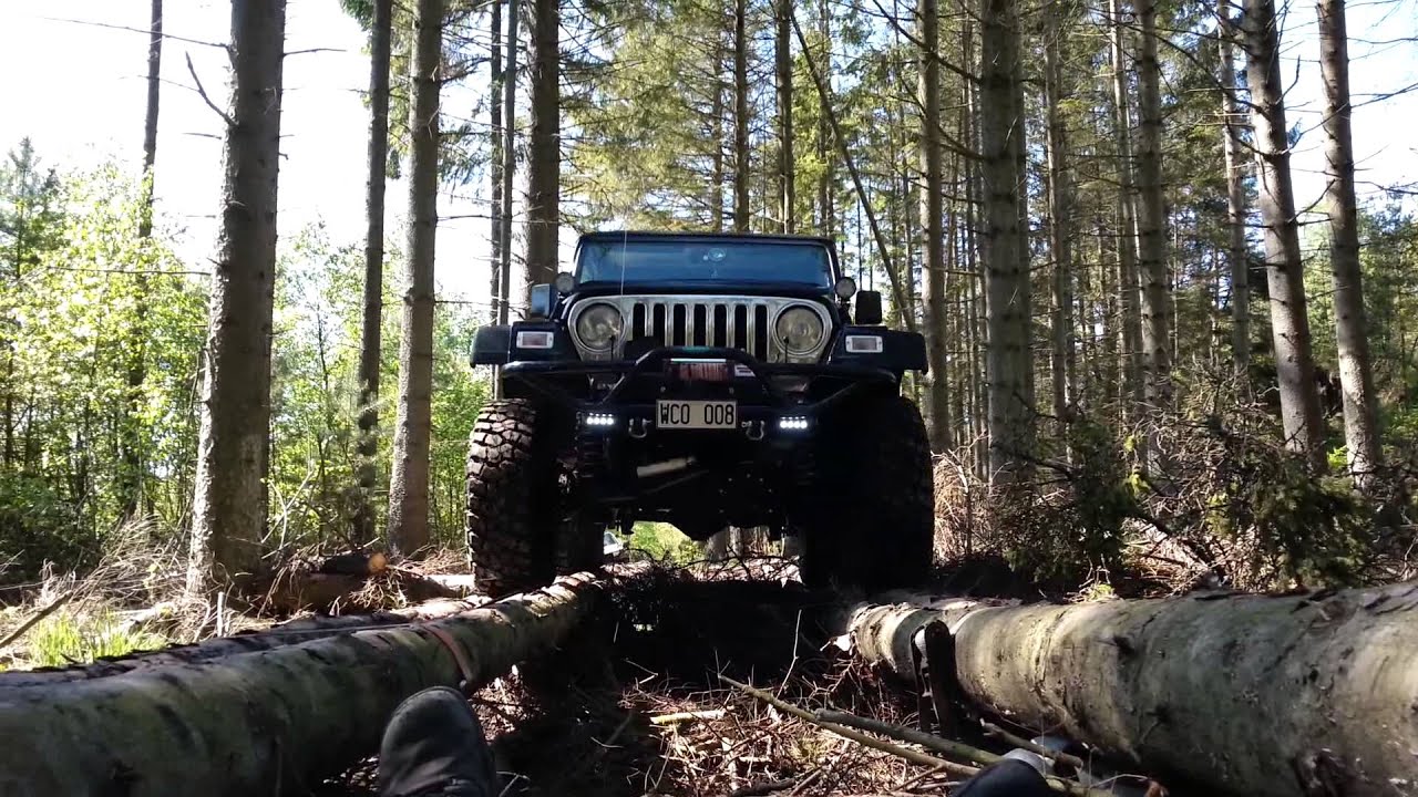 Runned over by a Jeep Wrangler - YouTube