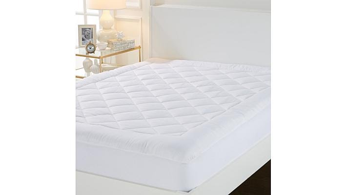 Concierge Collection Simplicity Mattress Pad - YouTube