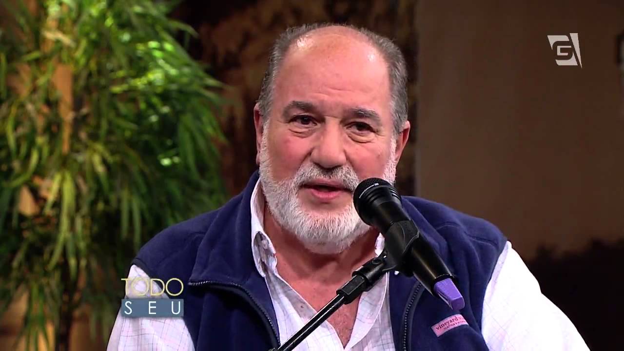 Todo Seu - Musical: Gilbert (19/03/15) - YouTube