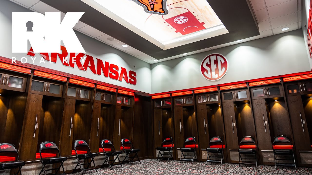 Inside the ARKANSAS RAZORBACKS’ $25,000,000 BASKETBALL Facility | Royal ...