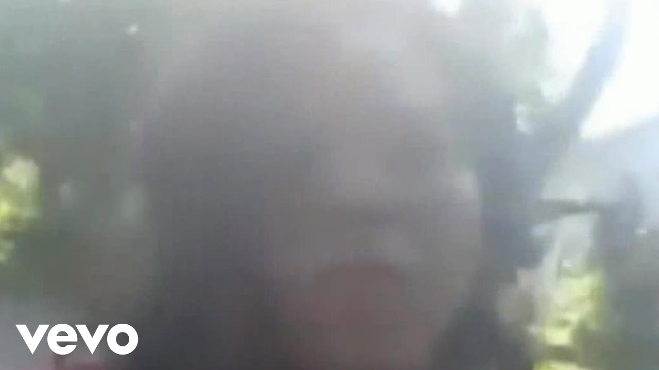 Bebe Ray Gardon - I Protect What Mine - YouTube