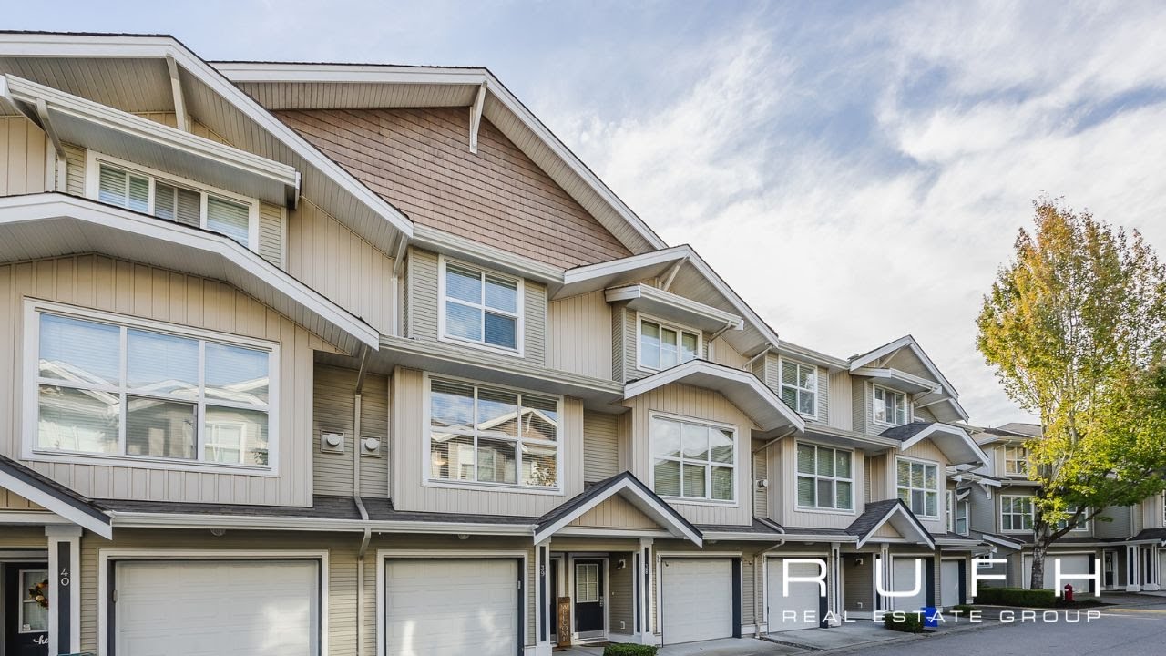 VIRTUAL TOUR! 39 20460 66 Ave, Langley - YouTube