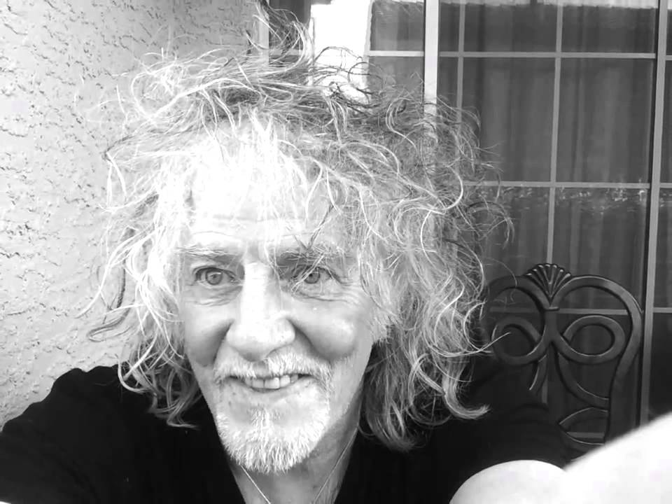 Thinking of my dear friend Derek Harrington today. - YouTube