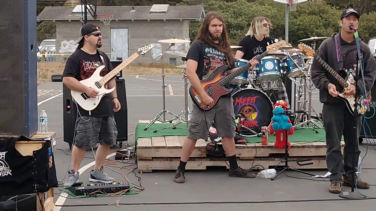 Muppet Hunter - YouTube