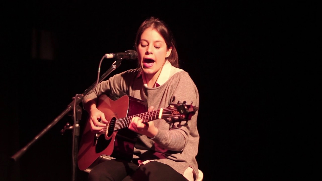 Acústicos en el SUM I Cata Torres / Elevar - YouTube