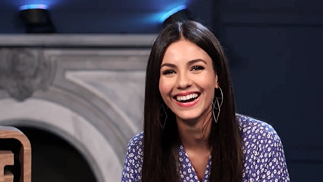 Victoria Justice #LIVECHAT from Facebook (28/03/17) - YouTube