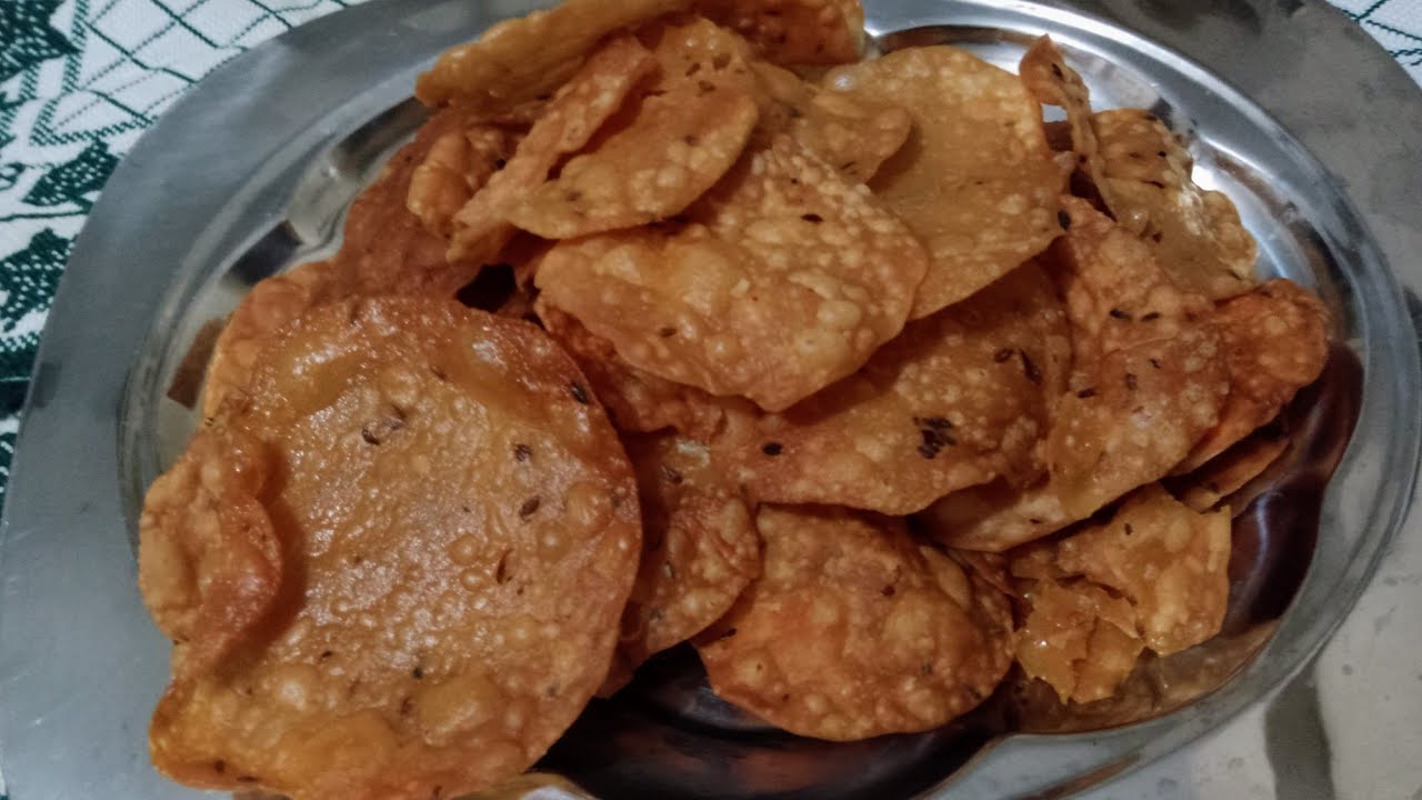 Homemade chaat papri ||papri easy recpie || chaat papri || make and ...