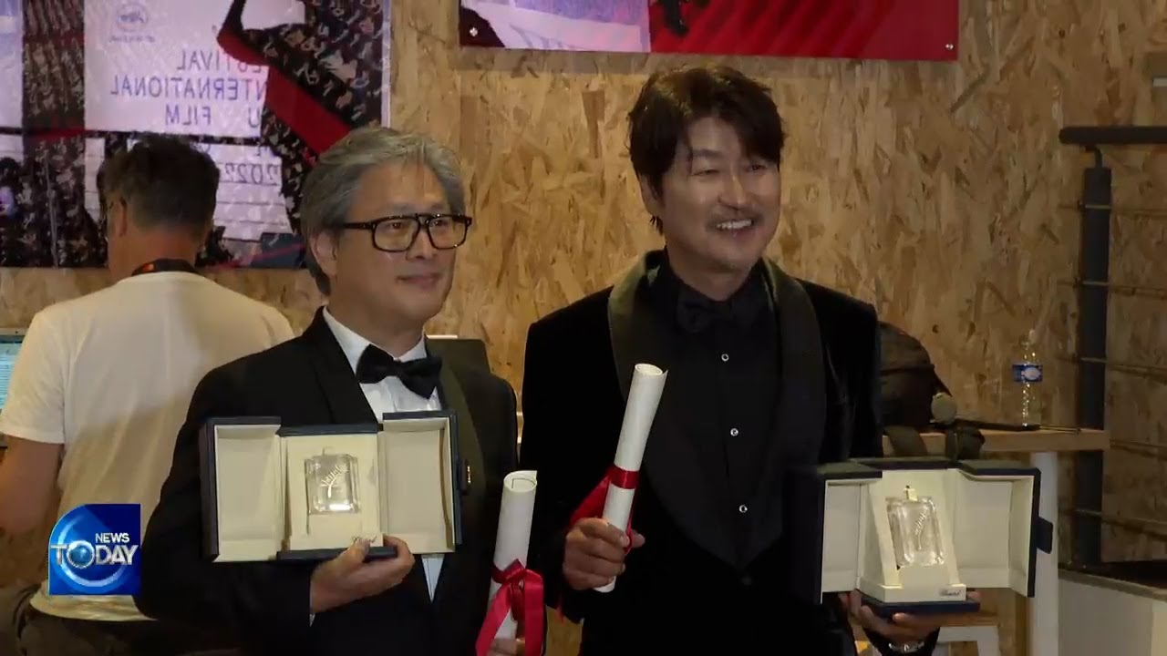 SONG & PARK MAKES HISTORY AT CANNES (News Today) l KBS WORLD TV 220530 ...