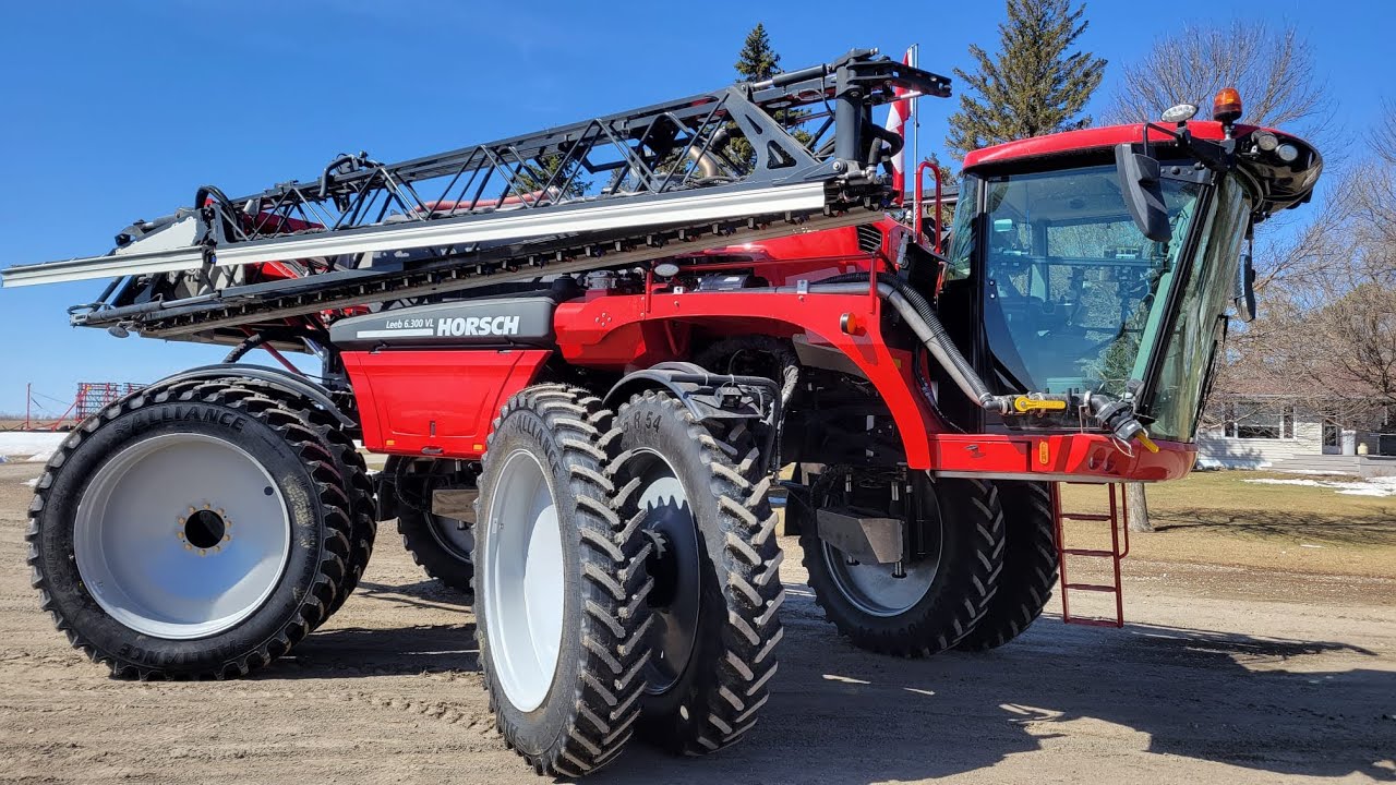 Horsch Leeb sprayer. Complete monitor explanation - YouTube