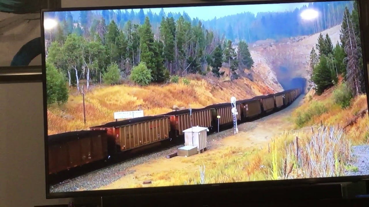 Mrl 4303 and Bnsf 9666 Mullan Tunnel - YouTube
