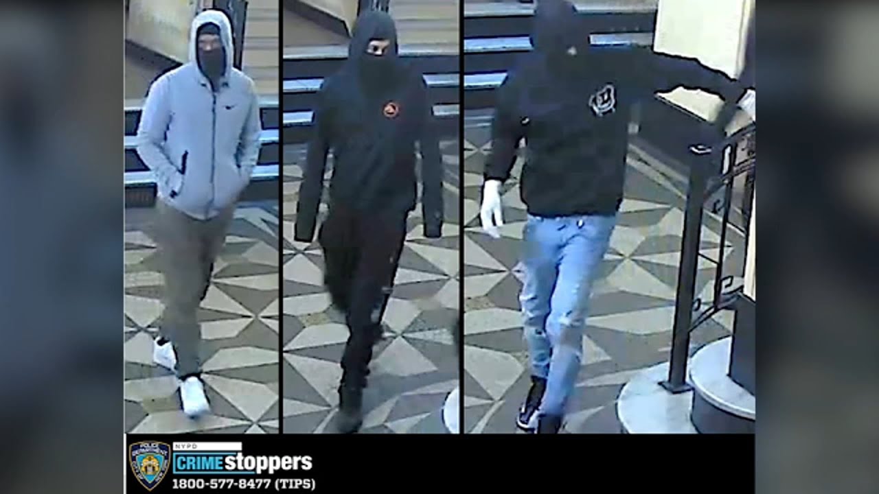 3 suspects wanted for home invasion robbery in the Bronx - YouTube