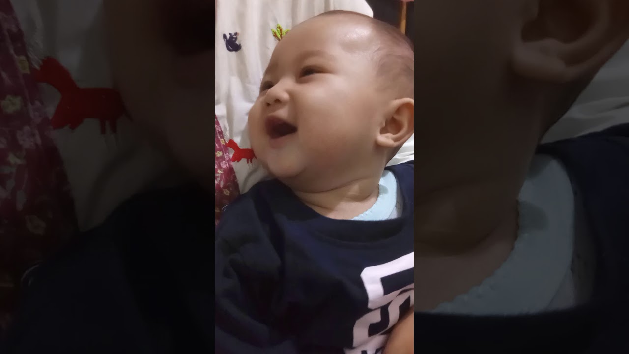 Bayi ketawa lucu - YouTube