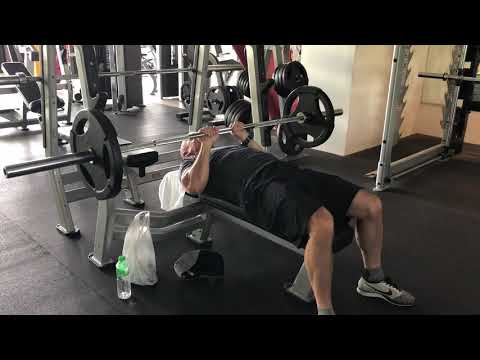 Subic Bay Gold's Gym - YouTube