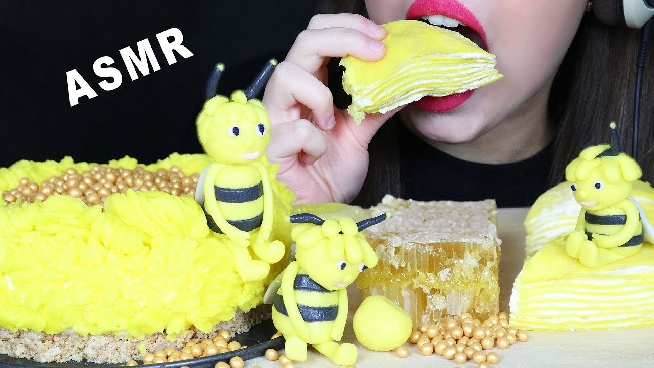ASMR HONEYCOMB CHEESECAKE, EDIBLE BEES & RAW HONEYCOMB (EATING SOUNDS ...