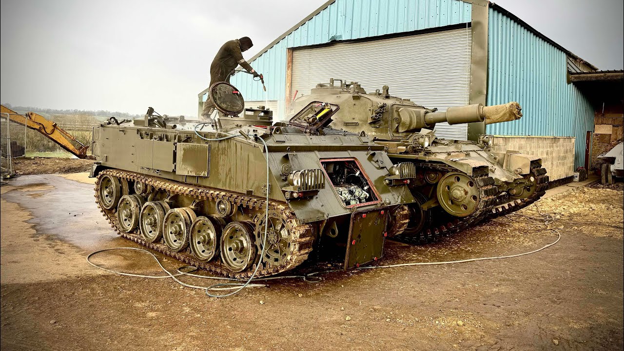 TANKS EXCAVATORS TRUCKS & COWBOYS - YouTube