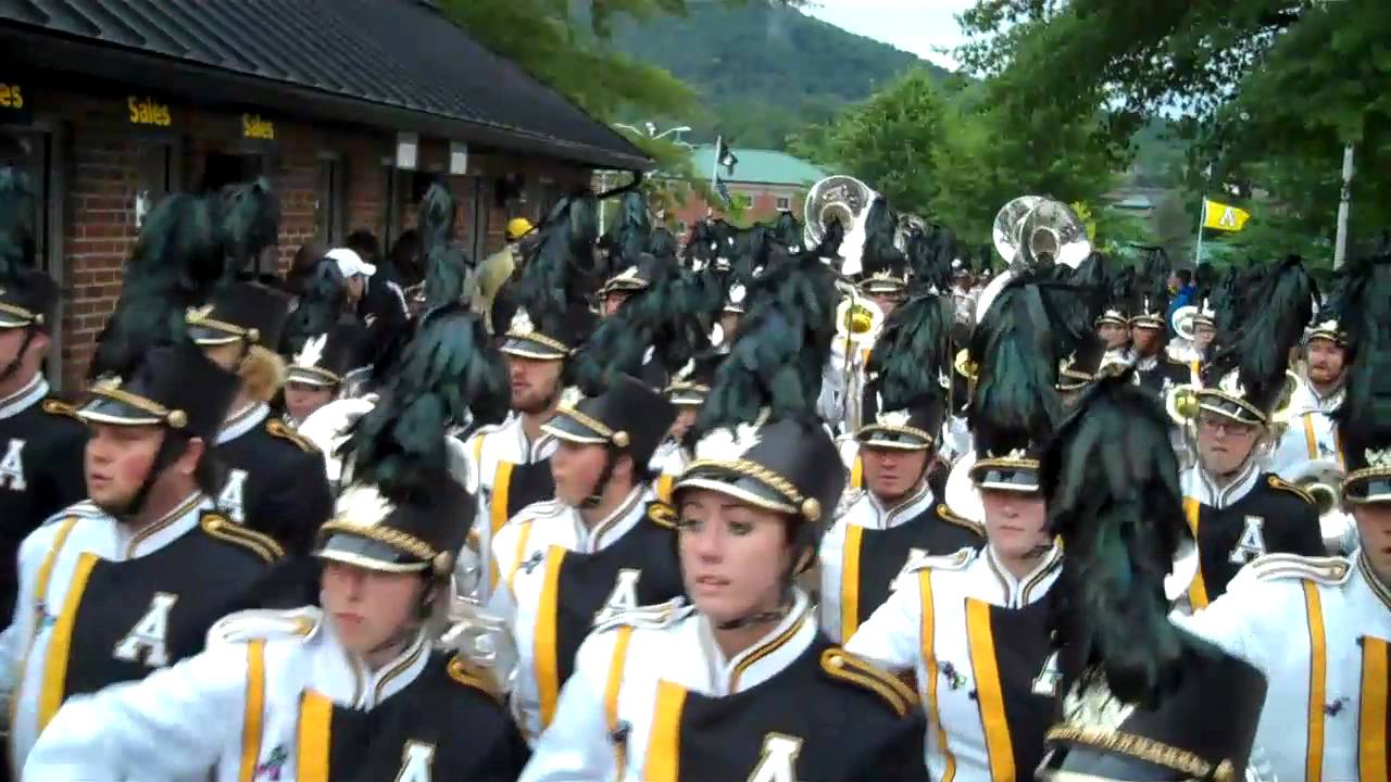 Appalachian State University Marching Mountaineers take the field 9/8 ...