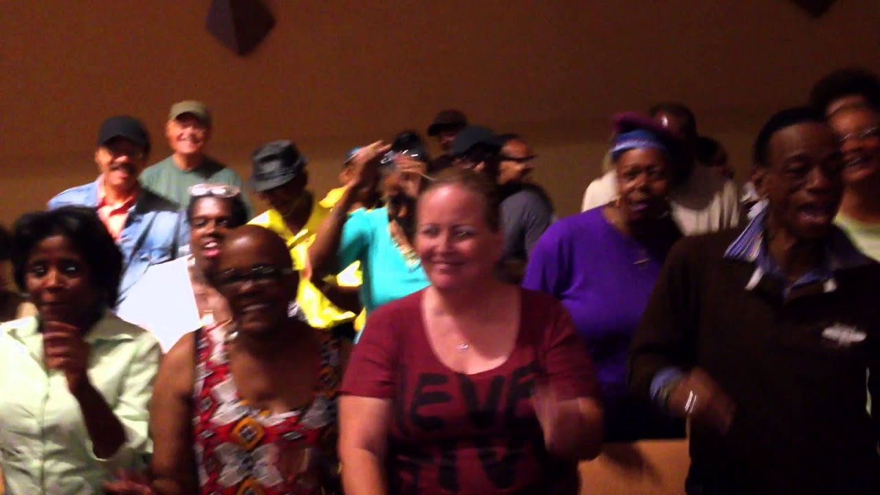 Community In Praise Choir "People Helping People" - YouTube