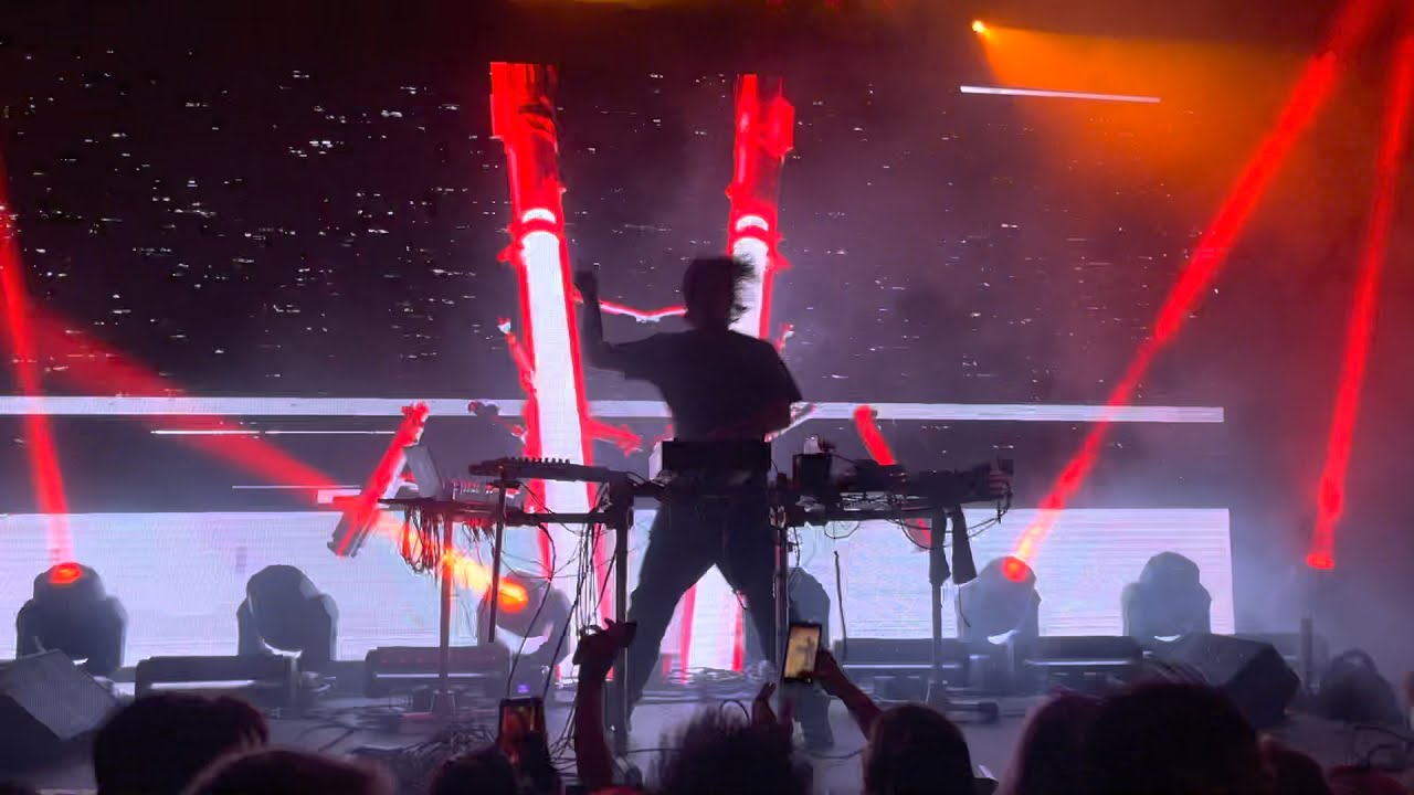 Duel of the Fates (Apashe Remix) + more - Apashe - Full 7/11 ...