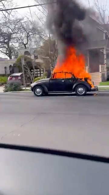 1972 VW Beetle Caught on Fire. Palo Alto, CA. ##vwbeetle #vw ##vwscene ...