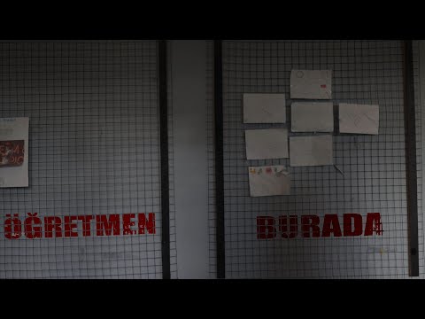 ÖĞRETMEN \