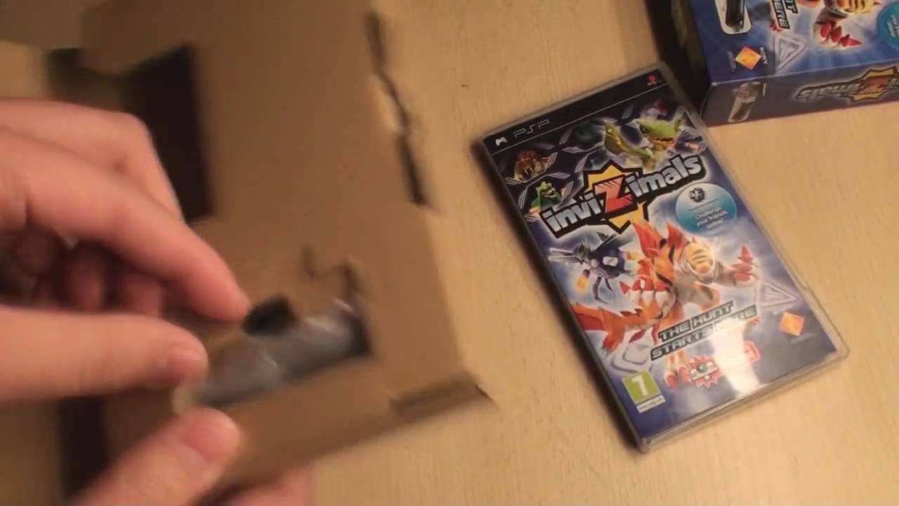 InviZimals including PSP™ Camera Unboxing - YouTube