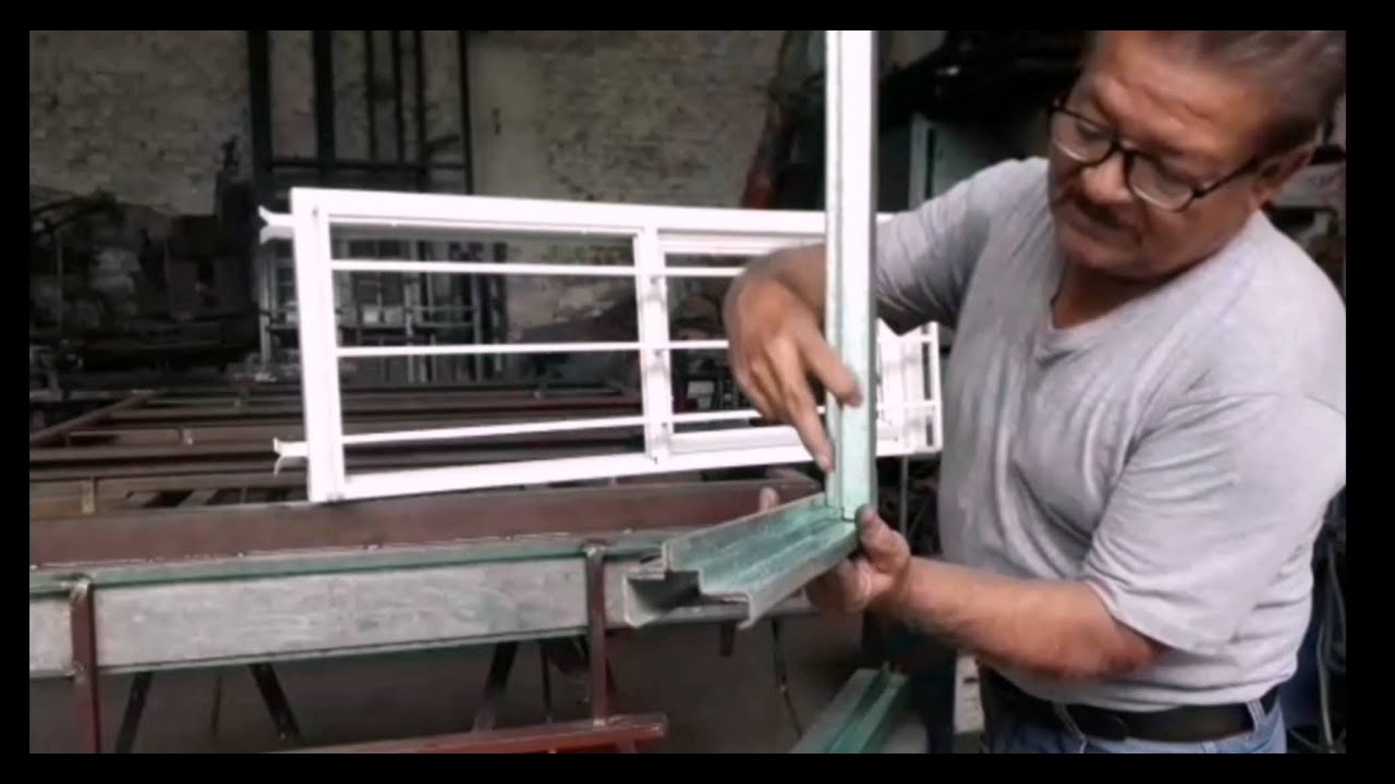 Cómo hacer una ventana con Perfil tubular - YouTube