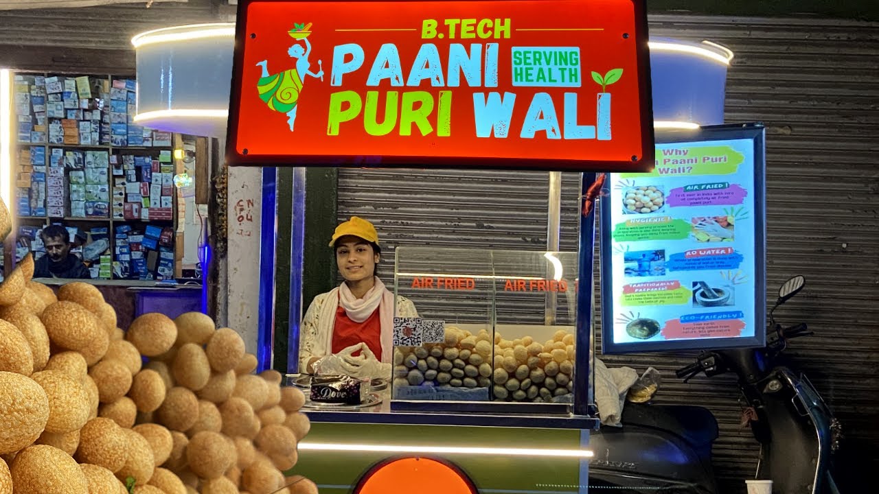 Hardworking B.Tech Pani Puri Wali in West Delhi | Indian Street Food ...