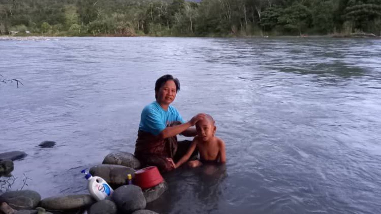 Water crisis in rural Sabah | Hopes Malaysia - YouTube