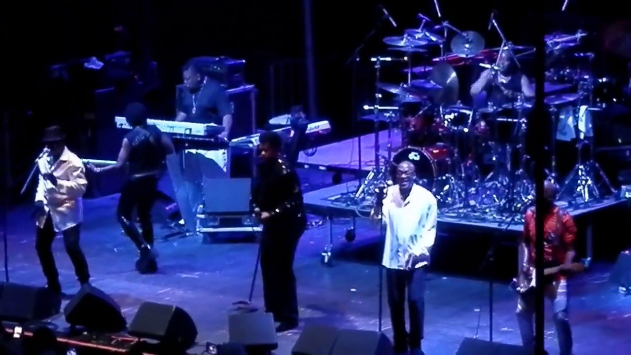 Cameo ft. Larry Blackmon - "Candy" (LIVE) - YouTube