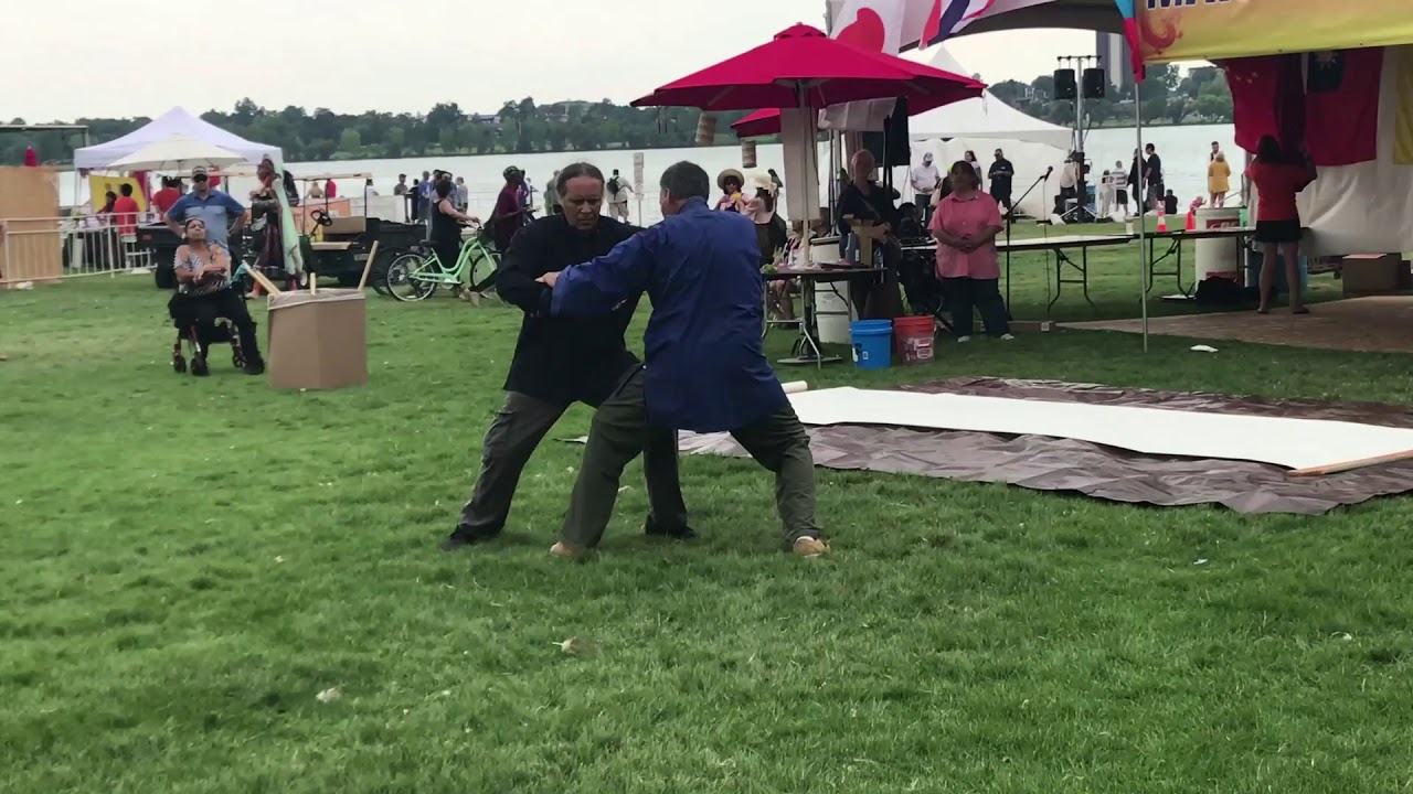 Rolling Hands - two person form demonstration - YouTube