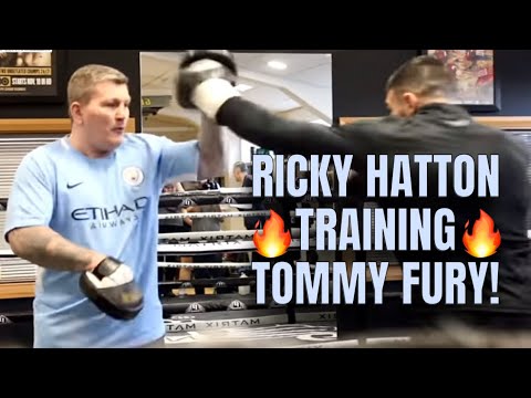 TOMMY FURY SMASHING PADS WITH RICKY HATTON🔥🥊 (EARLY PRO CAREER 2019) # ...