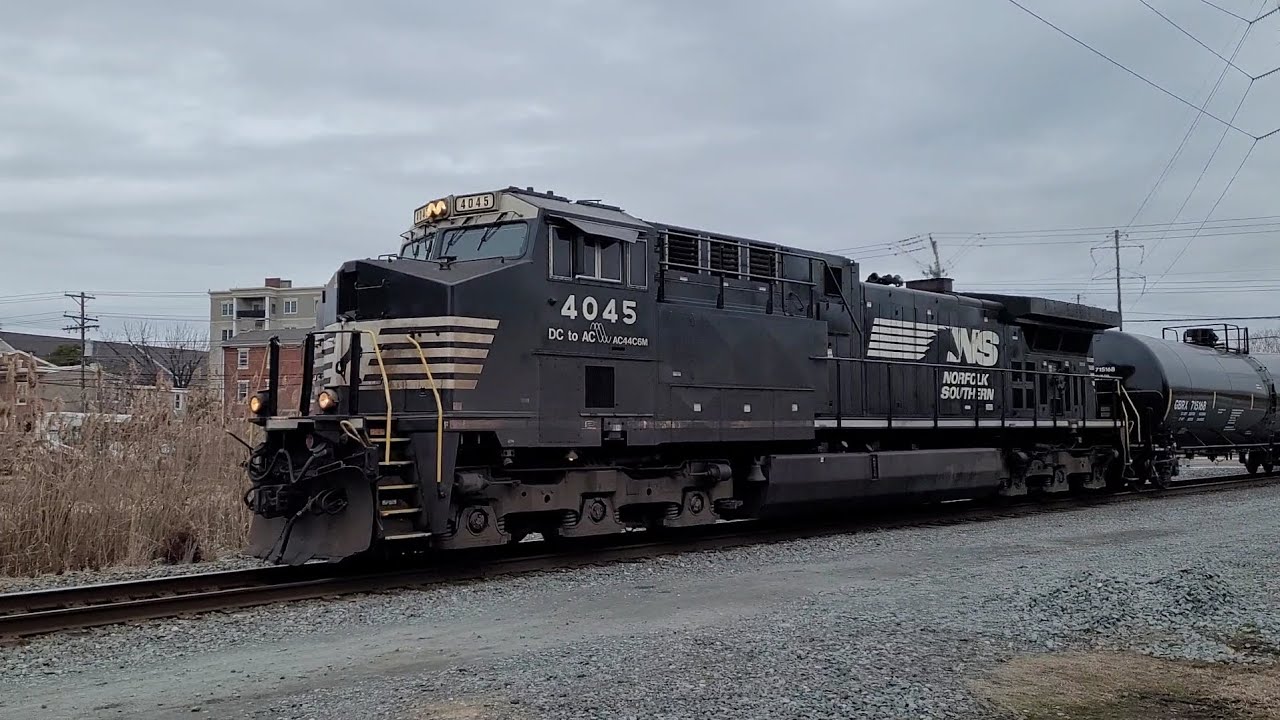 NS K64 chase on a chilly Saturday afternoon - YouTube