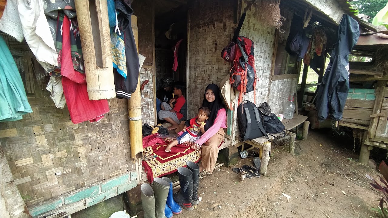 Live.. Neng Maya Gadis Desa Cantik Alami - YouTube