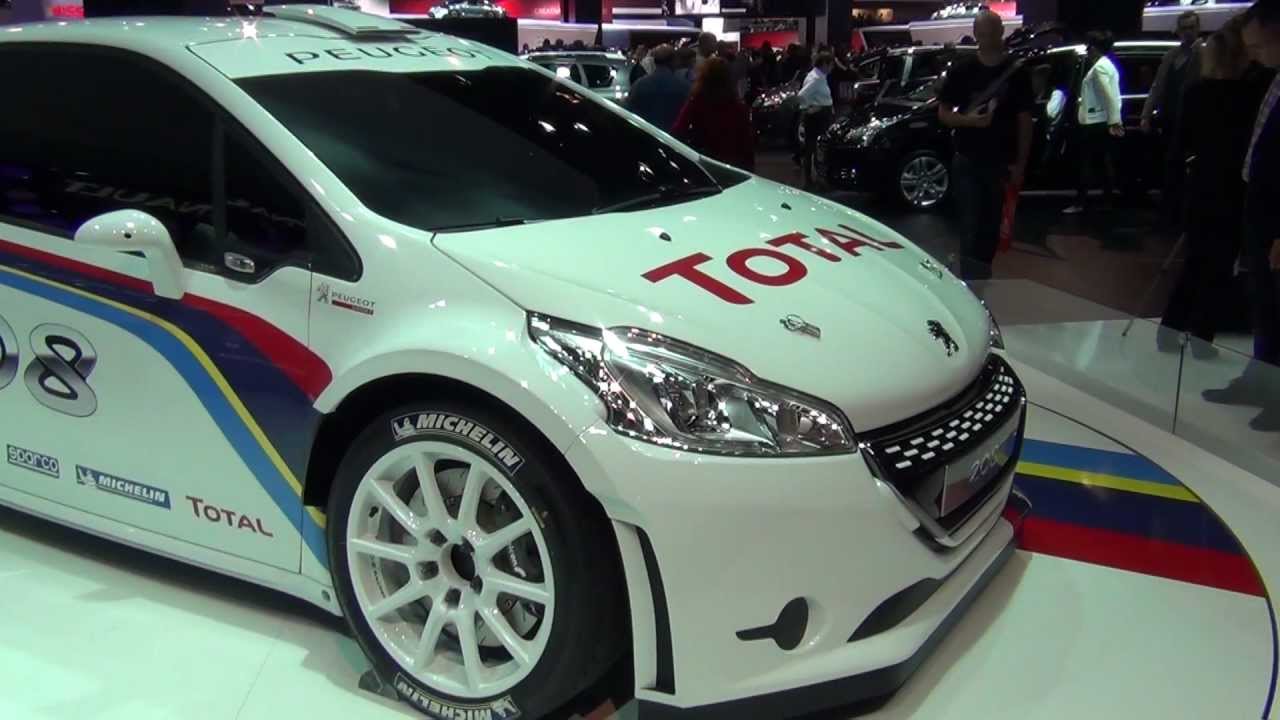 Peugeot 208 RS - YouTube