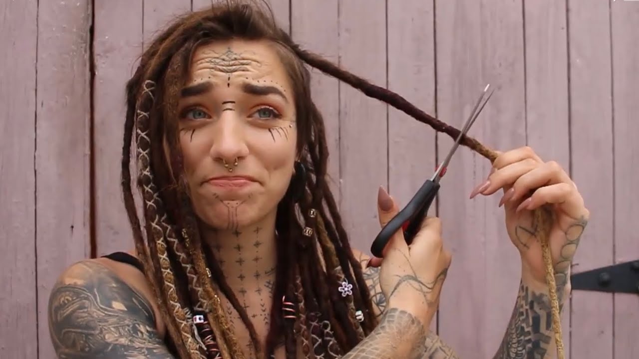 I Cut My Dreadlocks OFF | Dreadlock Transformation - YouTube