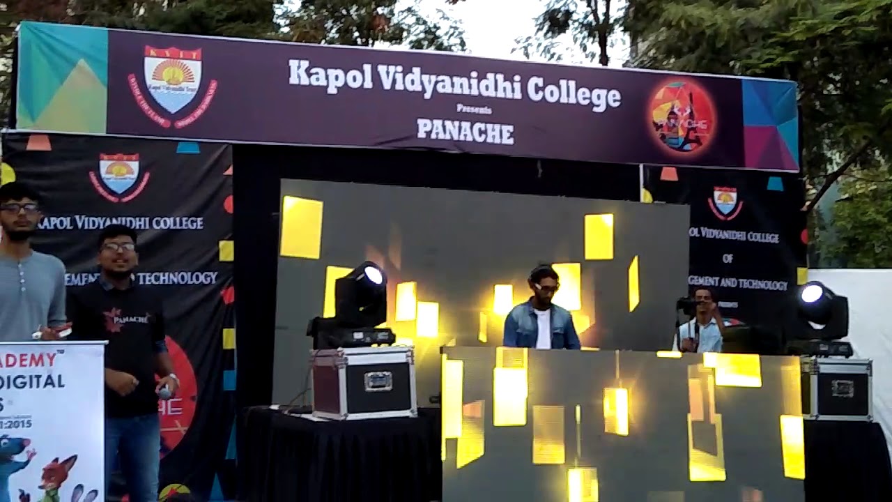 War of djs at Panche 2018 of Kapol vidyanidhi college , Kandivali - YouTube