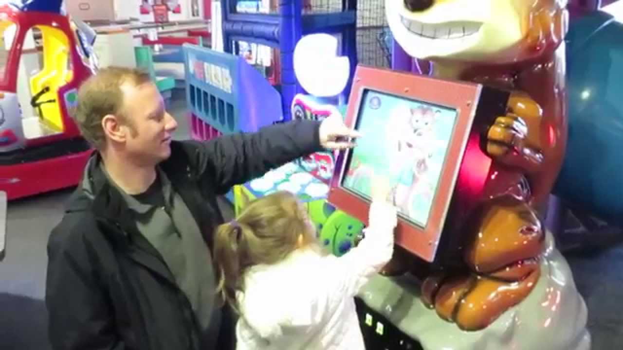 Ron and S popping bubble game at Chuck E Cheese MVI 5895 - YouTube